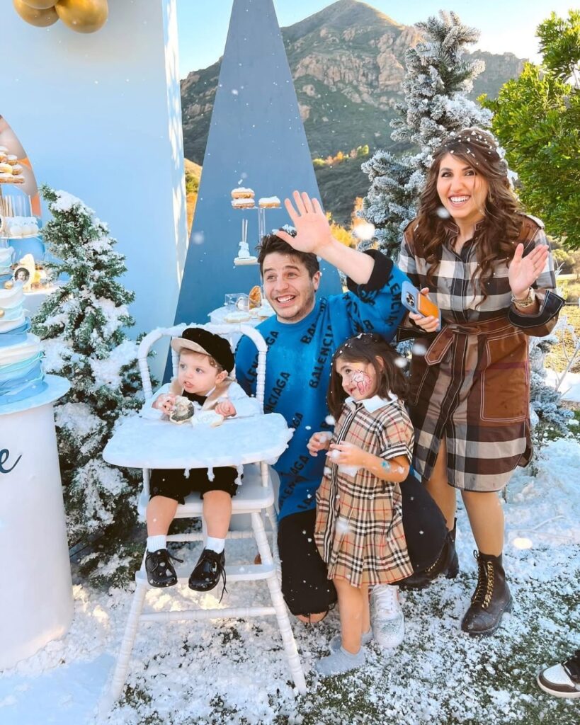 Anazala Family Religion, Age, Net Worth, Mom, Dad, Kids, Bio