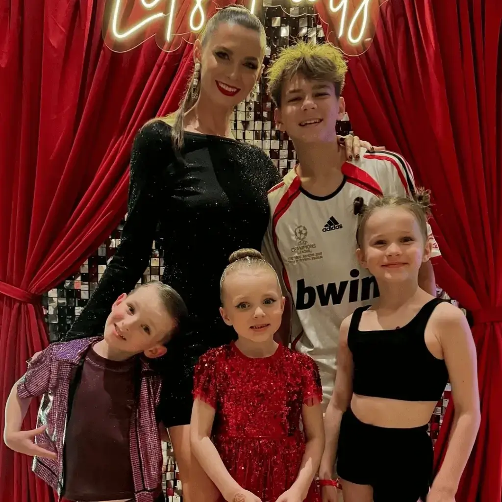 Vania Mania Kids Wiki, Ages, Parents, Net Worth, Nationality, Bio