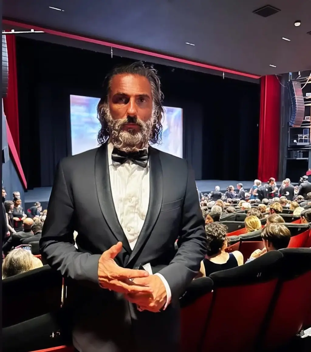 Ilan Tobianah Zeus Wiki, Net Worth, Age, Wife, Children, Height
