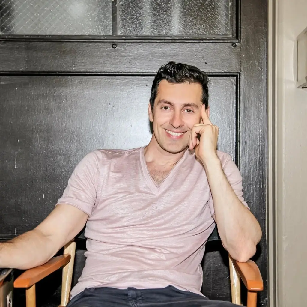 Max Amini Wife, Religion, Age, Height, Net Worth, Ethnicity, Kids